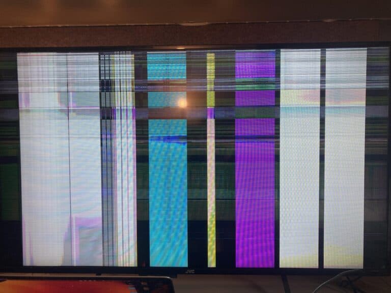 LG TV Vertical Lines on Screen? How to Fix Guide
